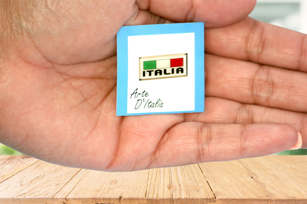 Italia Italian Flag Lapel Pin – P.S. I Love Italy