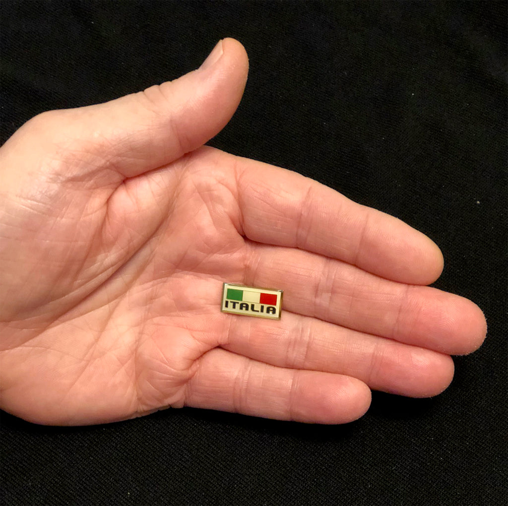 Italia Italian Flag Lapel Pin – P.S. I Love Italy
